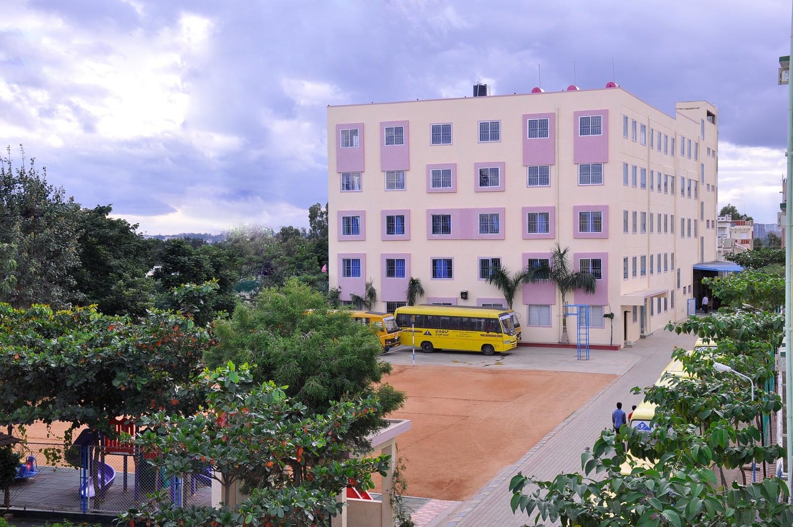 PU College - Federal Public School